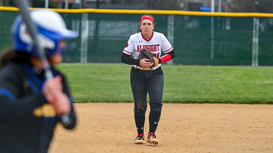 Jadelyn Van Winkle - Softball - Albright College Athletics
