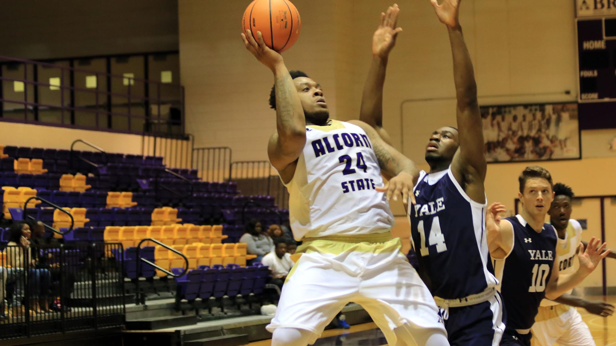 Johnson Surpasses 1,000 Career Points in Home-Opening Loss to Yale ...