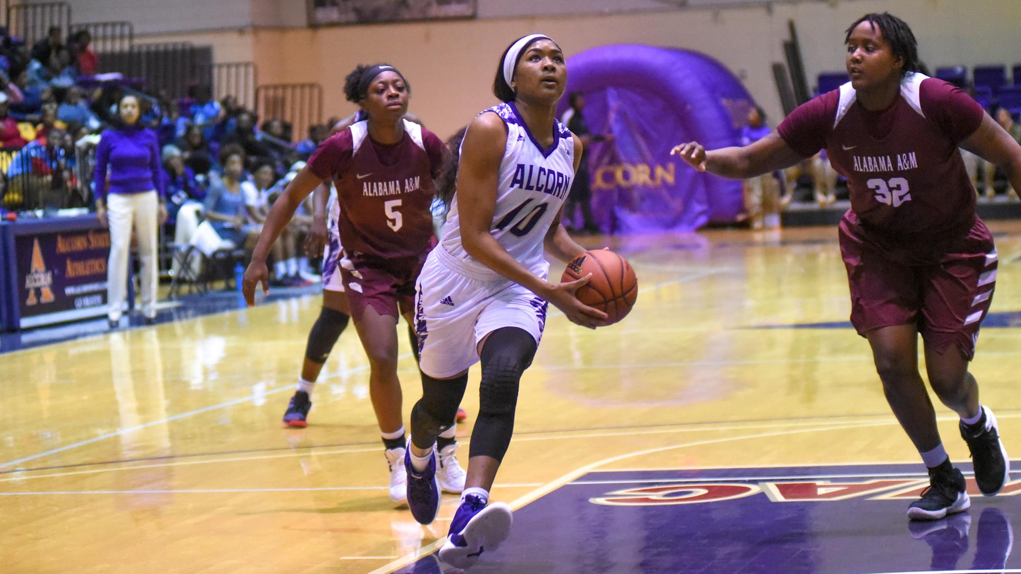 Jamaysha Bernard - Women's Basketball - Alcorn State University Athletics