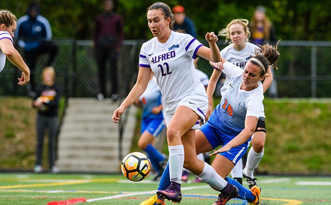 Amanda Guariglia - Women's Soccer - Alfred University Athletics