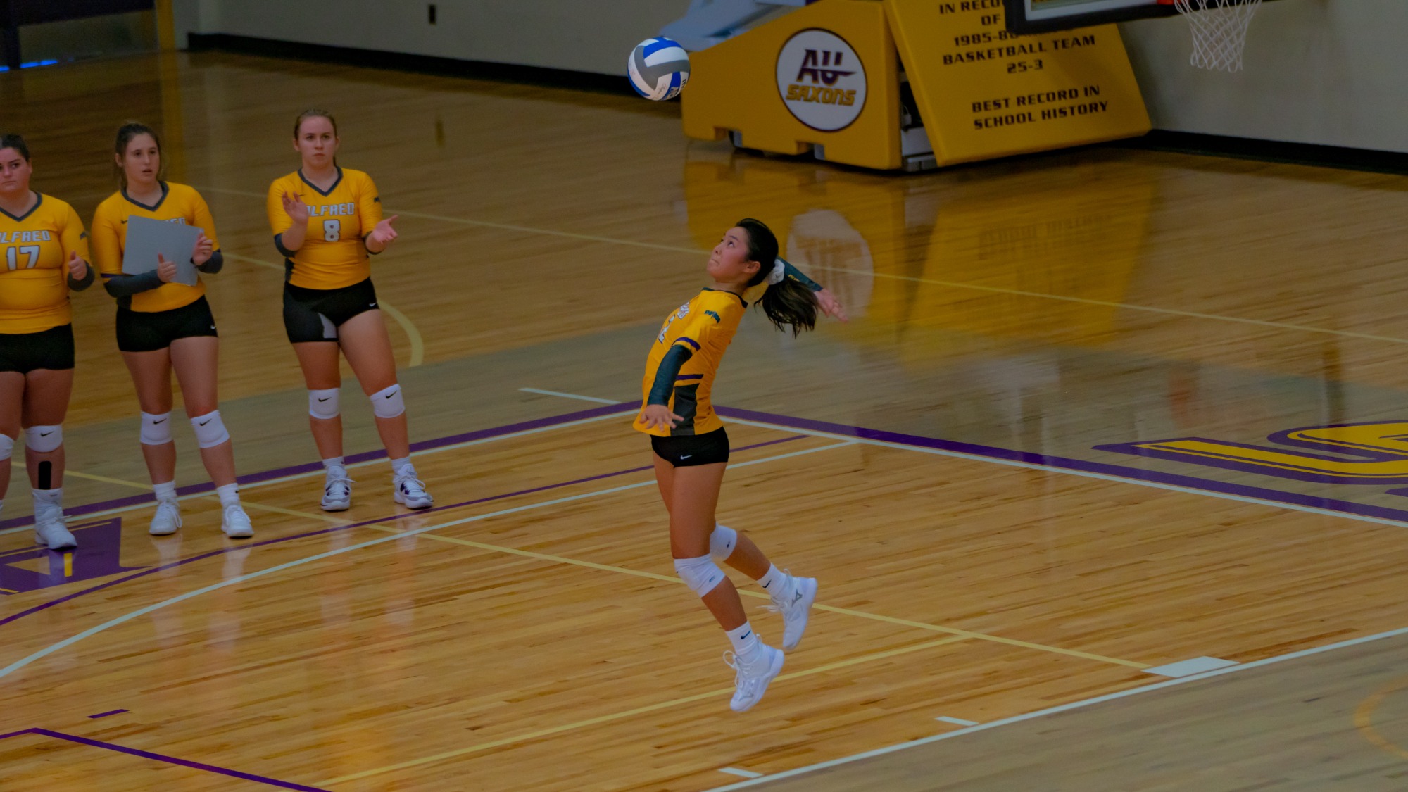 Saxons Fall in Three-Set Loss to William Smith in Saxon Classic ...