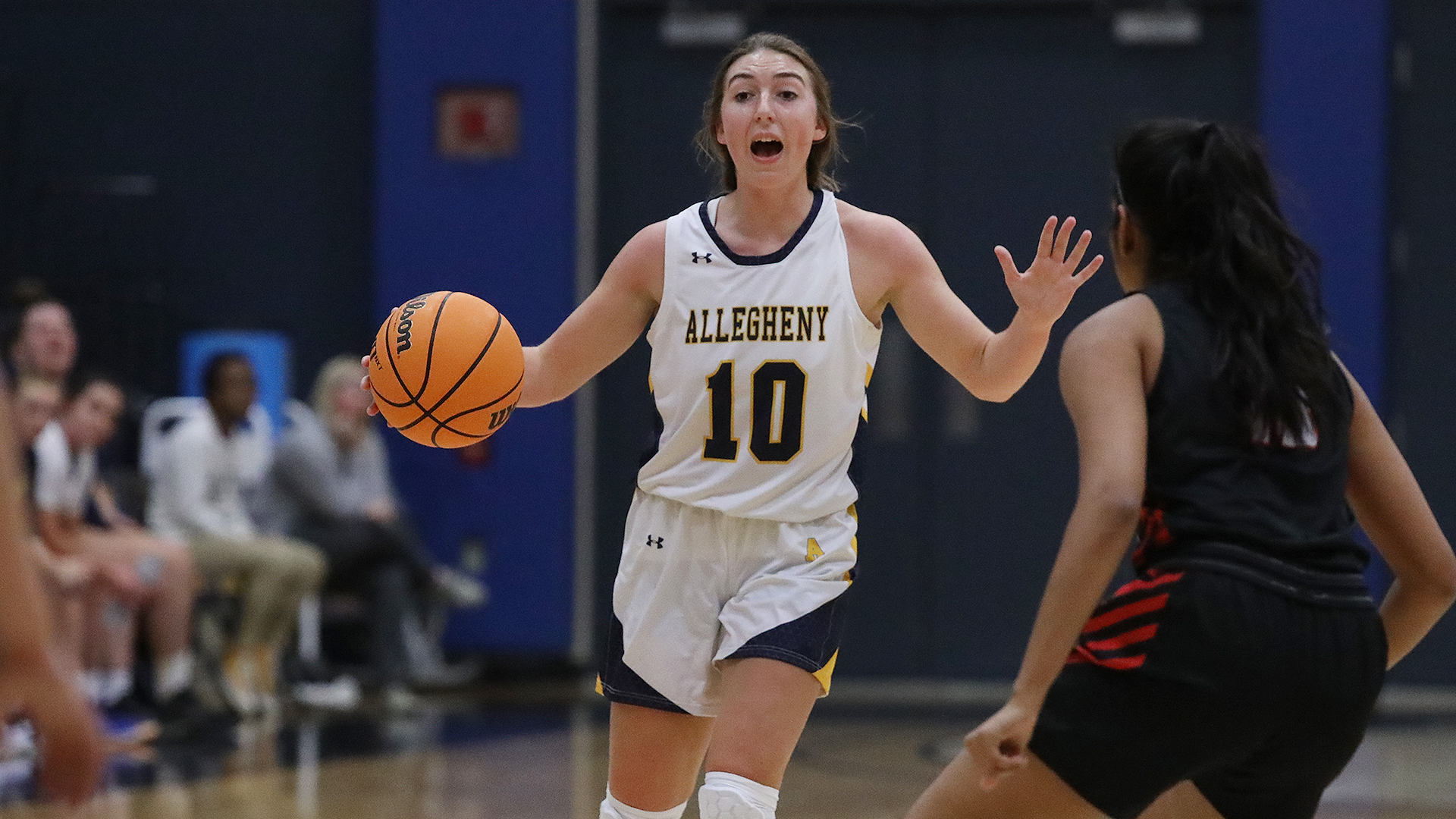 Gators fall to Tartans in season opener - Allegheny College Athletics