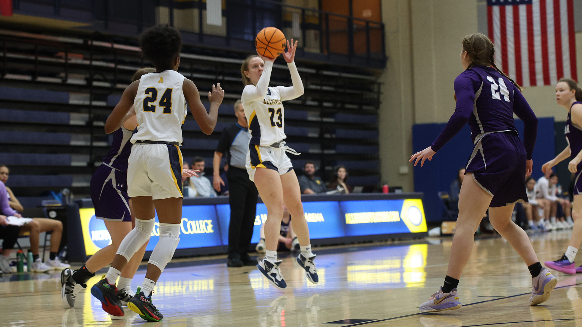 Bella Wier - Women's Basketball - Allegheny College Athletics