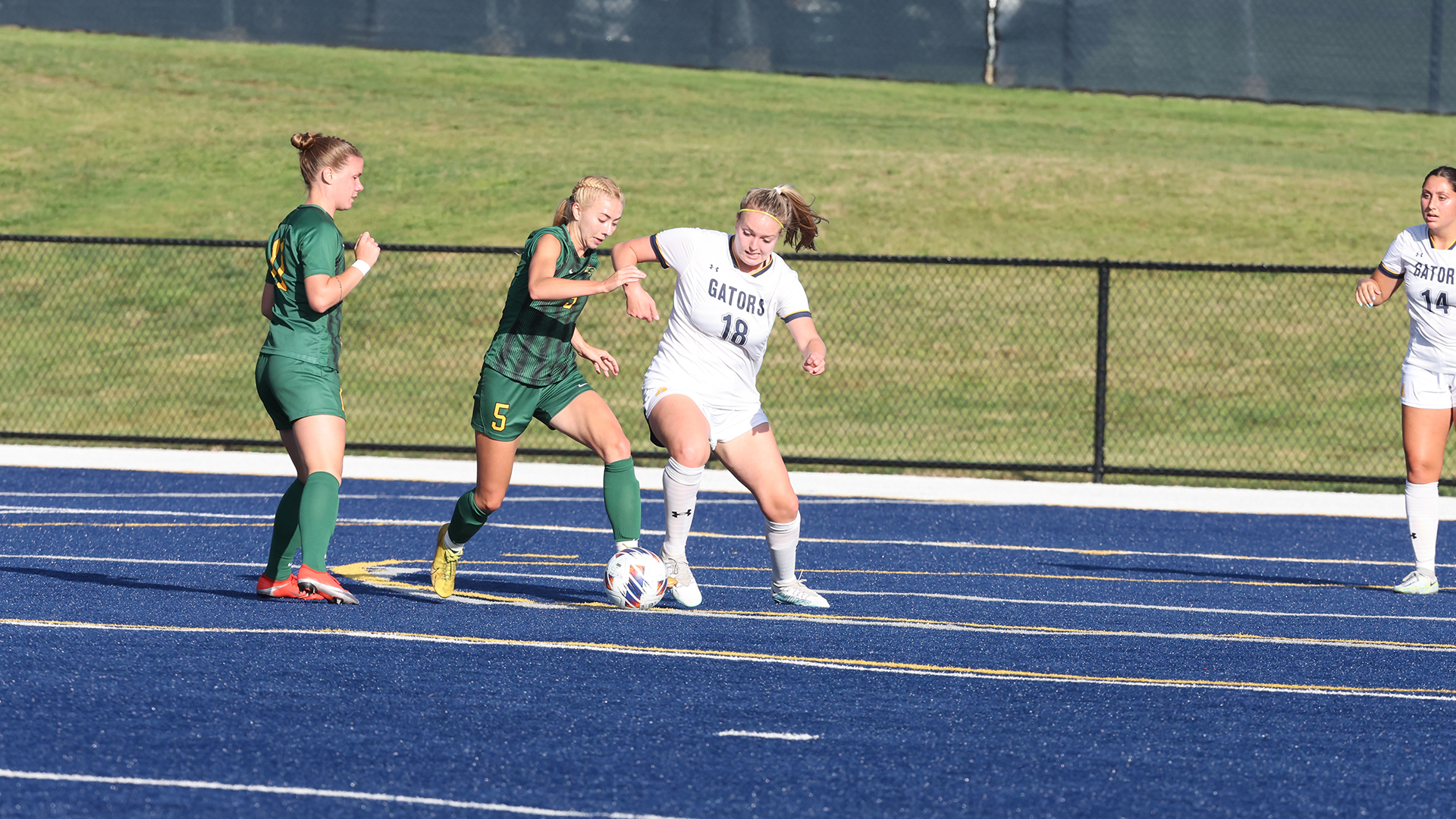 Maya Bloom - Women's Soccer - Allegheny College Athletics