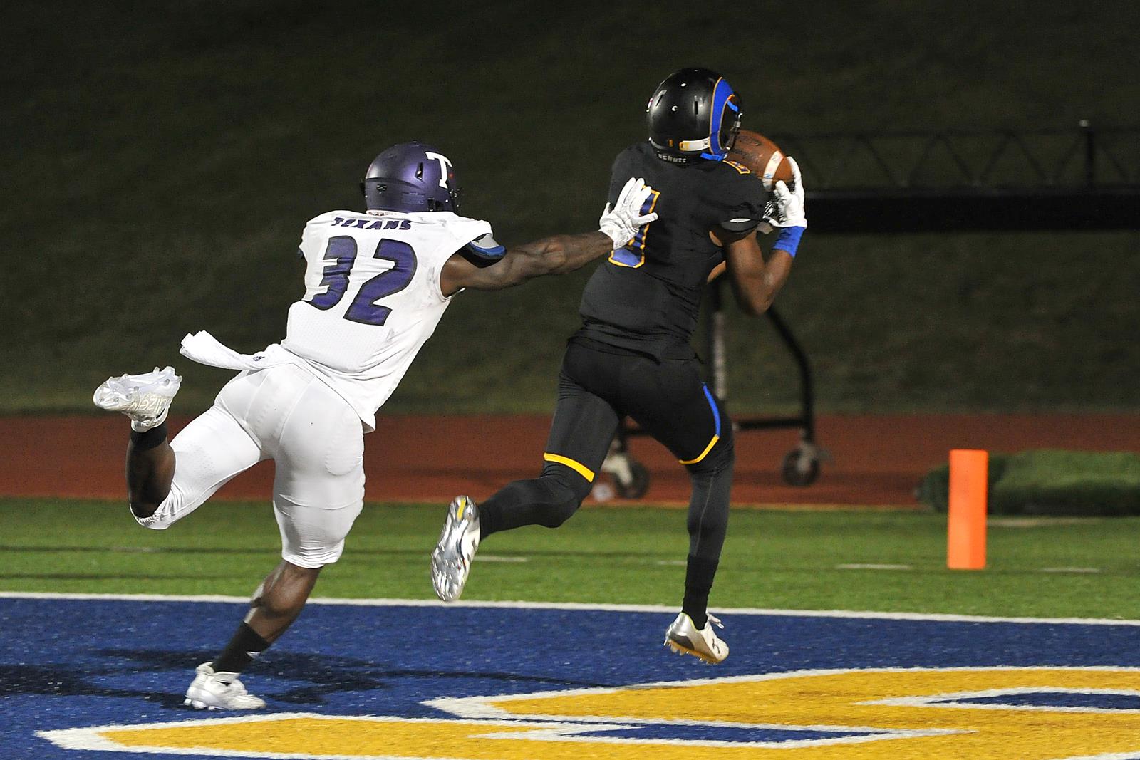 Donovan Thompson - Football - Angelo State University Athletics