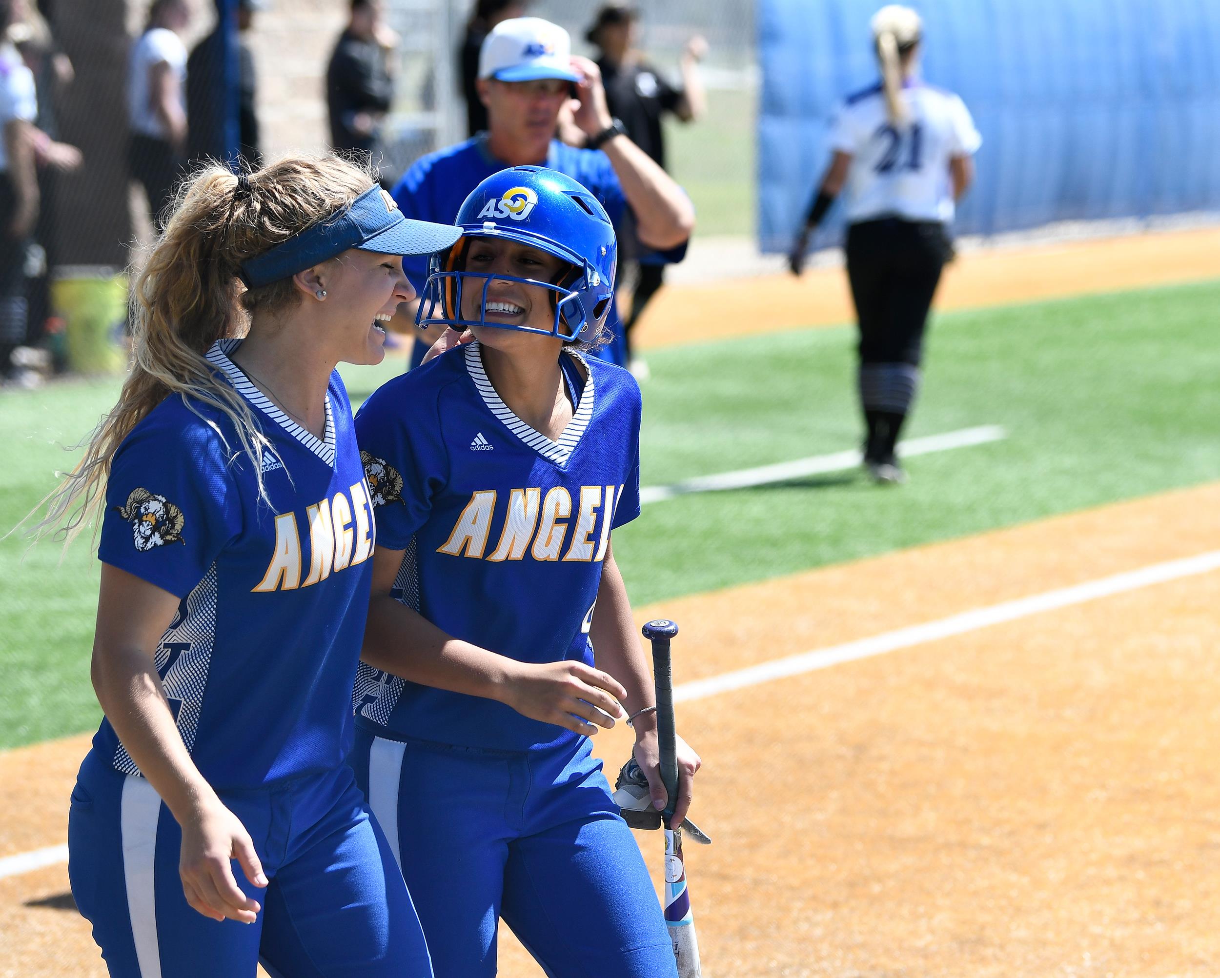 Bailey Wallace - Softball - Angelo State University Athletics