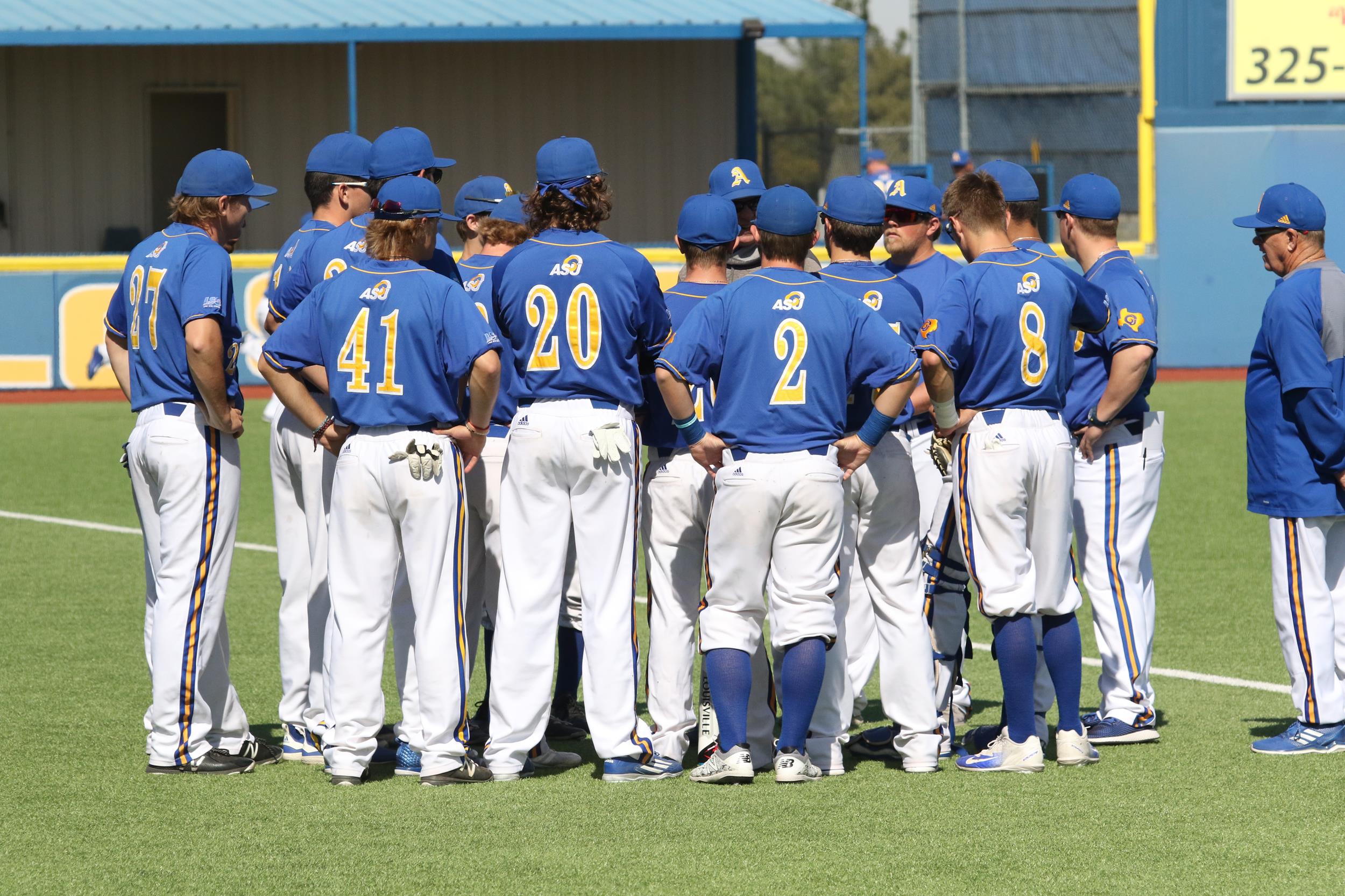 Buffs' Bats Too Much for Rams in Game 1 - Angelo State University Athletics