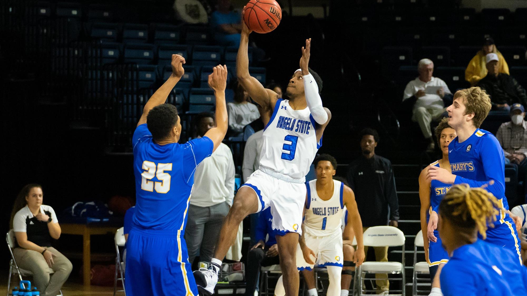 Tyrell Carroll - Men's Basketball - Angelo State University Athletics