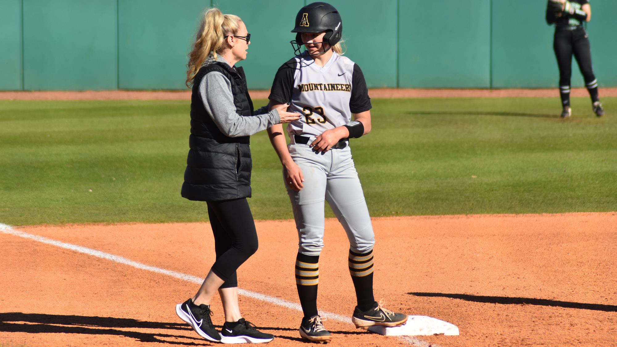 Emma Jones - Softball - App State Athletics