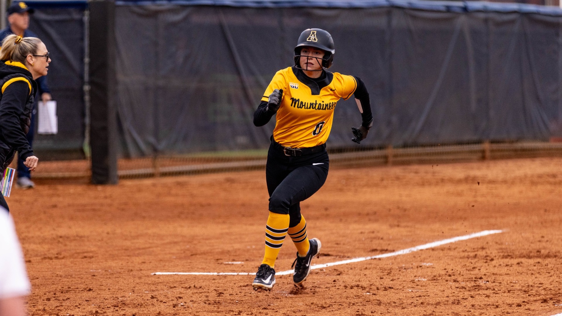 Neveah Hildebrandt - Softball - App State Athletics