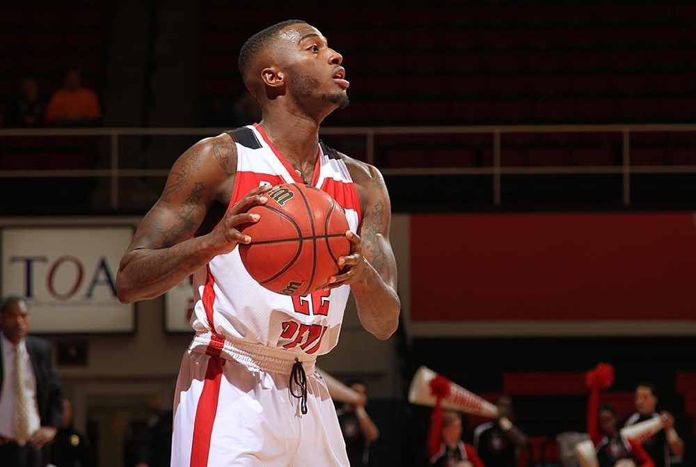 Damarius Smith - Men's Basketball - Austin Peay State University Athletics