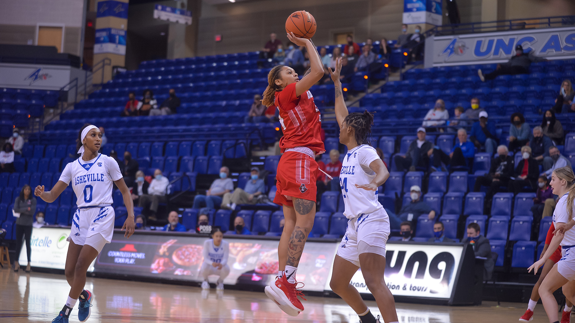 Yamia Johnson - Women's Basketball - Austin Peay State University Athletics