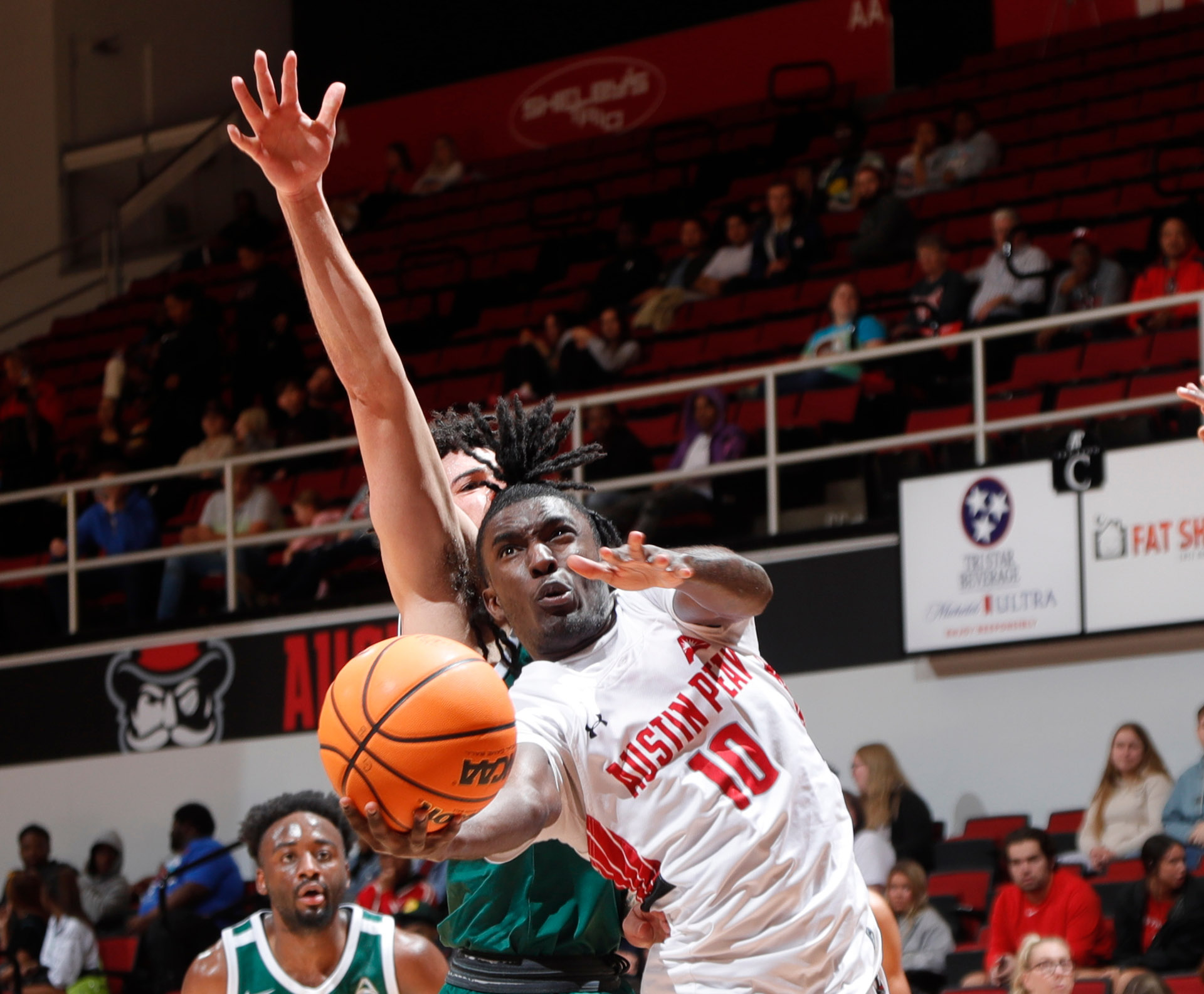 Fauntleroy's career night nearly leads Govs to comeback against JU ...