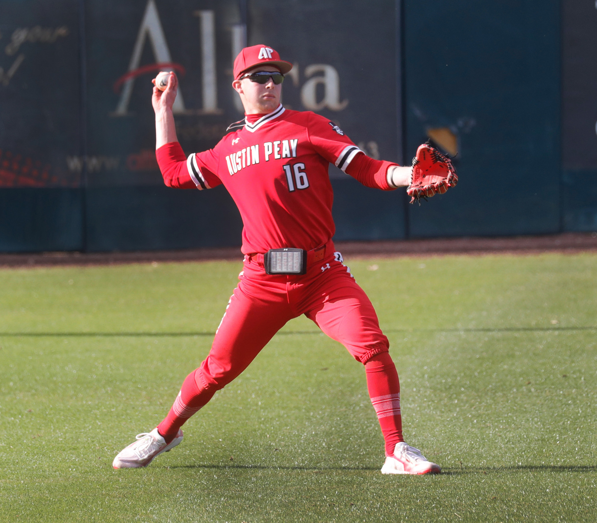 Barksdale boasts 3-hit day, Govs felled by Ospreys in ASUN opener ...