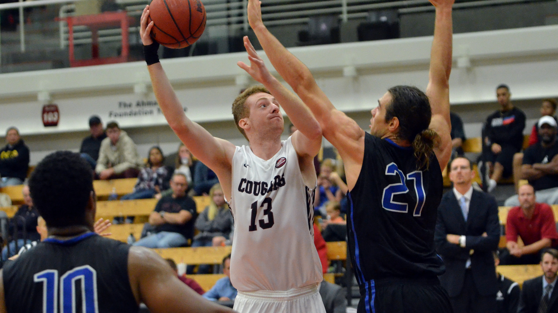 Petar Kutlesic - Men's Basketball - Azusa Pacific University Athletics