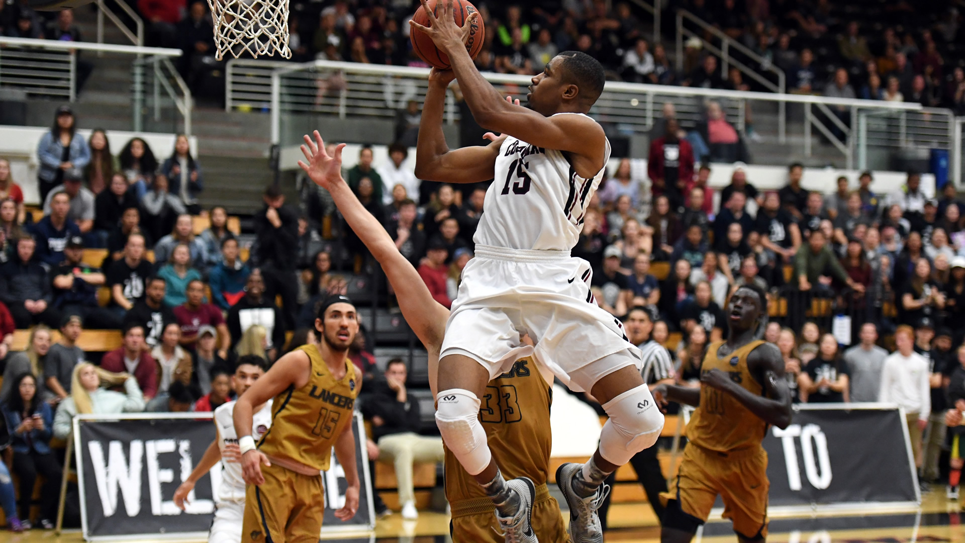 Mandrell Worthy - Men's Basketball - Azusa Pacific University Athletics