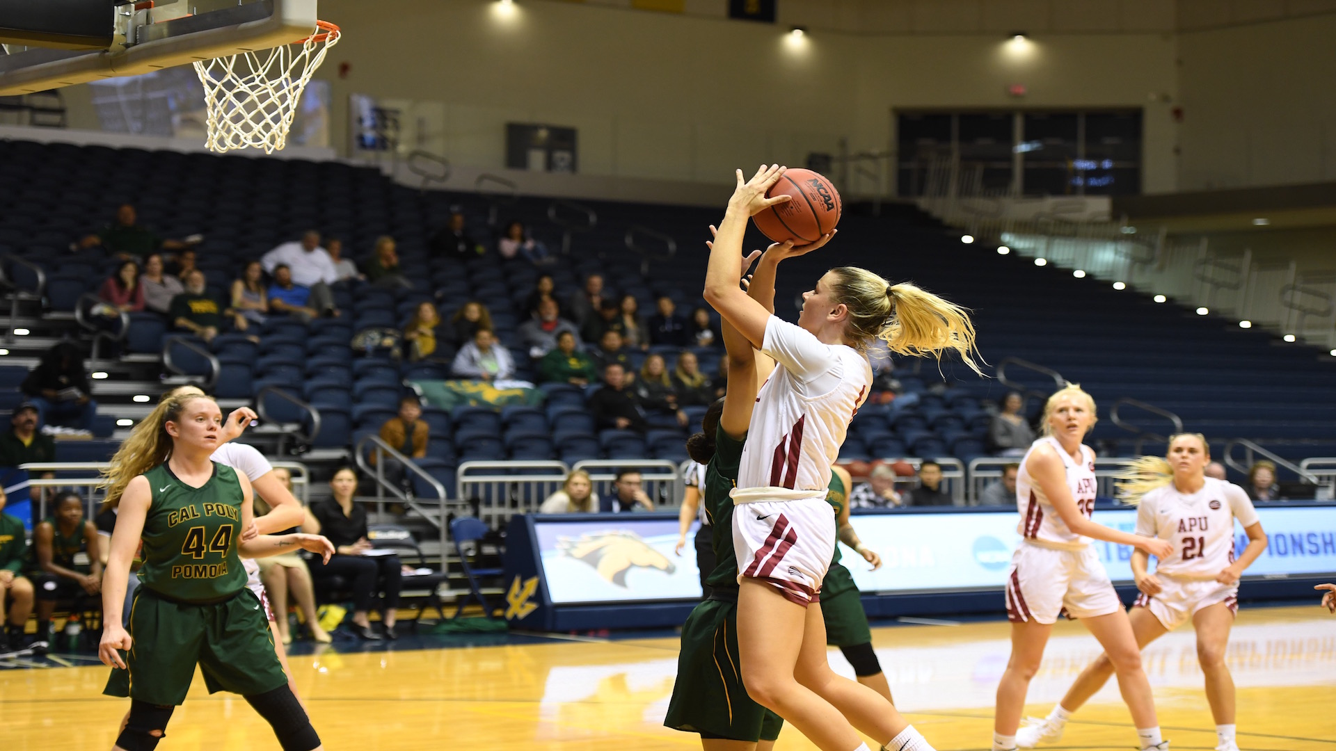 Savanna Hanson - Women's Basketball - Azusa Pacific University Athletics