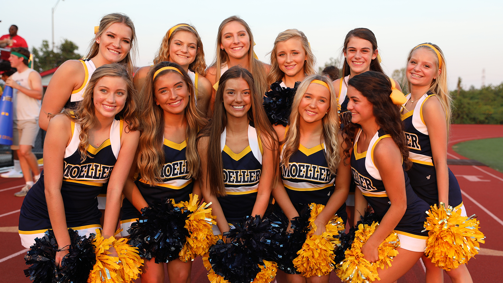 2023-24 Moeller Cheerleaders - Archbishop Moeller Crusaders Athletics