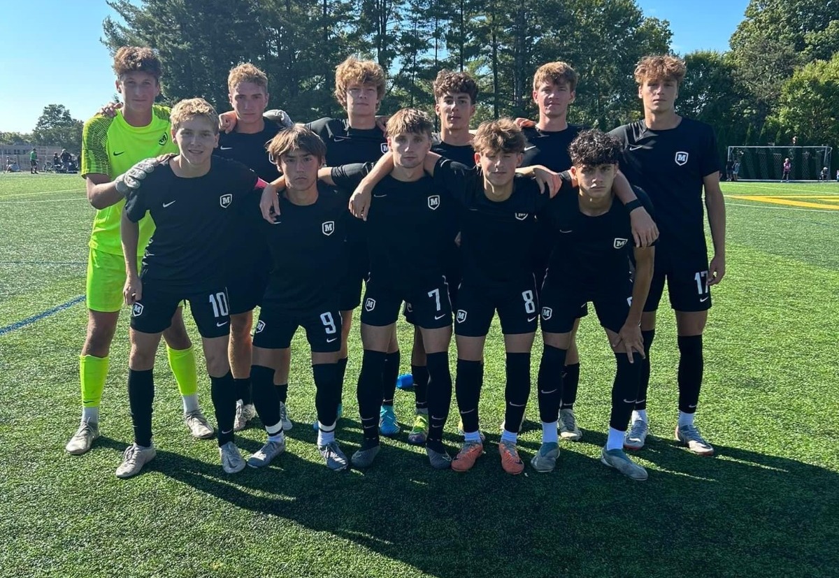 #1 Moeller Soccer grabs win #10 - Archbishop Moeller Crusaders Athletics