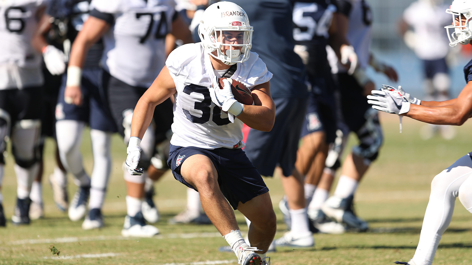 Branden Leon - Football - University of Arizona Athletics