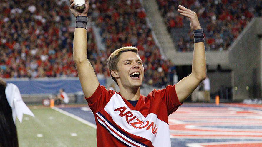 Tyler M - Cheerleading - University of Arizona Athletics