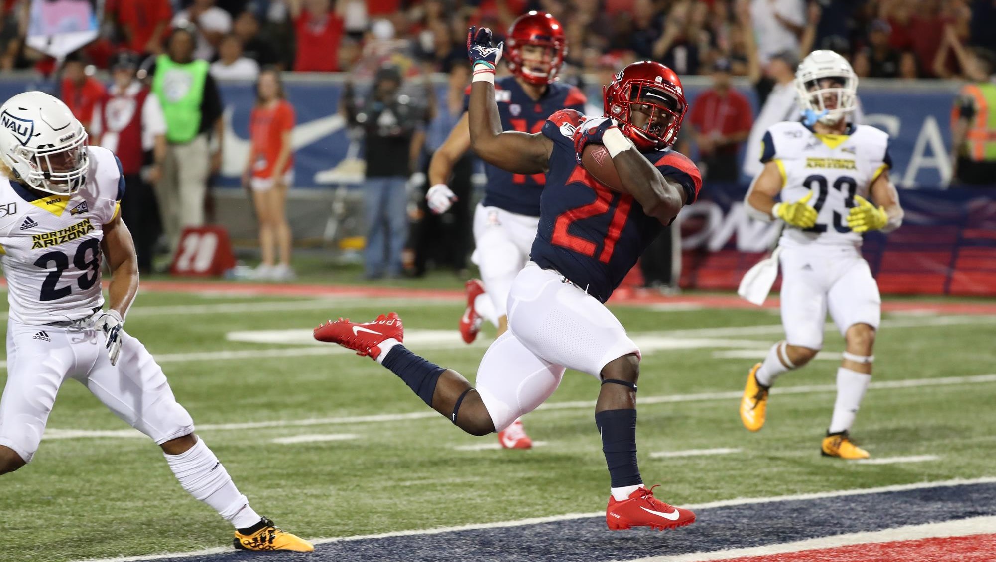 J.J. Taylor - Football - University of Arizona Athletics