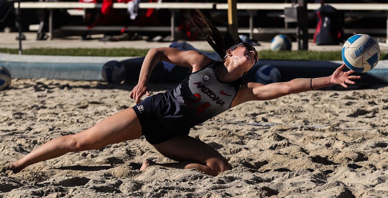 Alana Rennie - Beach Volleyball - University of Arizona Athletics