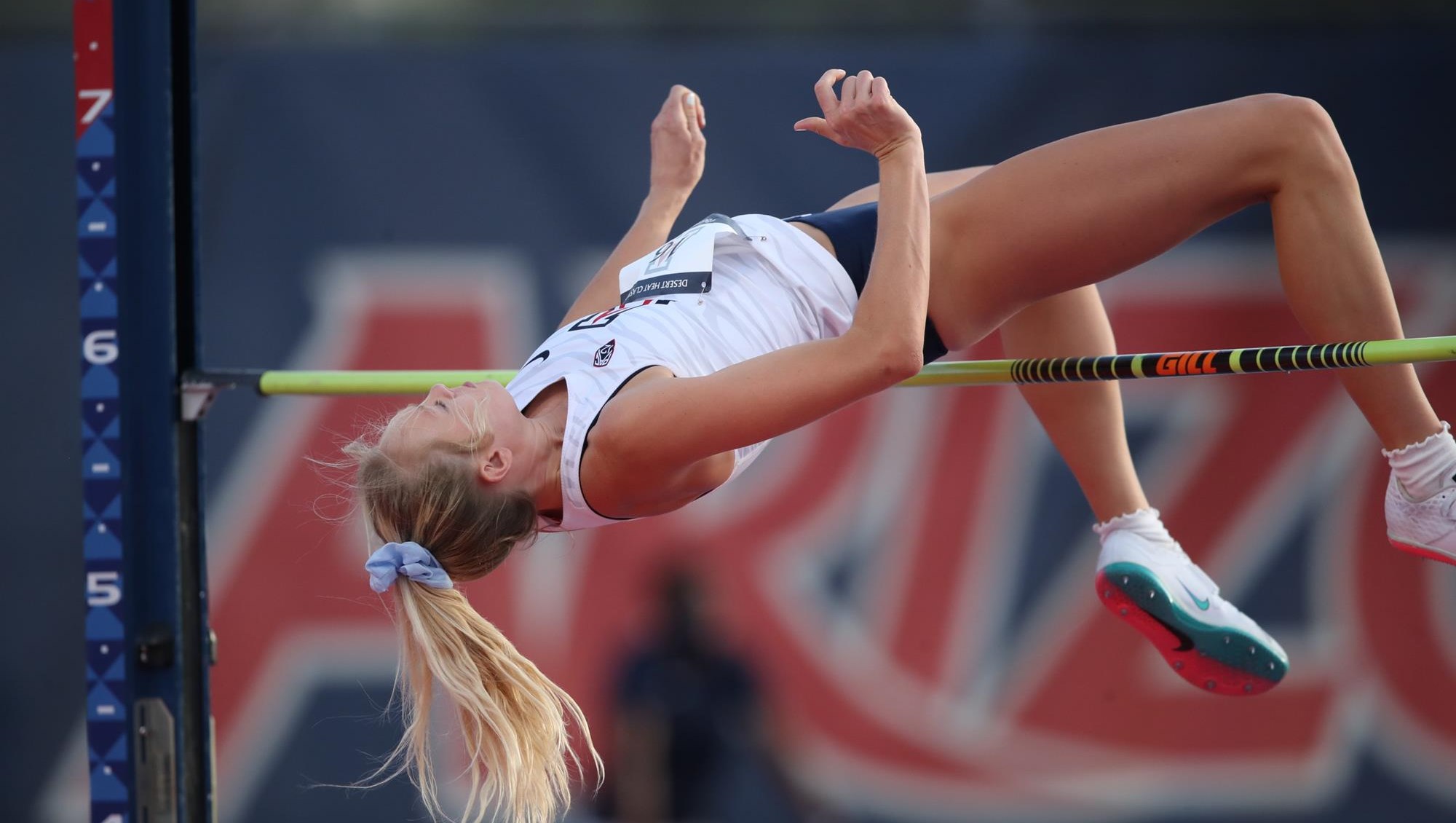 Lillian Lowe - Track and Field - University of Arizona Athletics