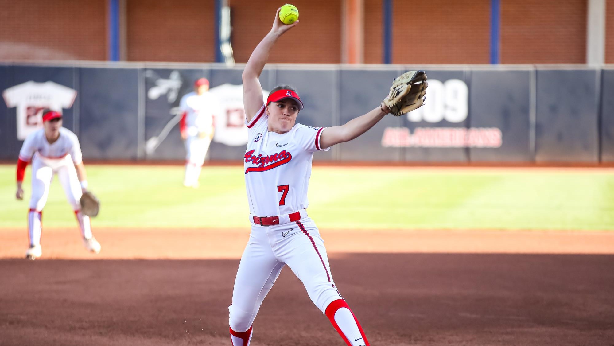 Hanah Bowen - Softball - University of Arizona Athletics