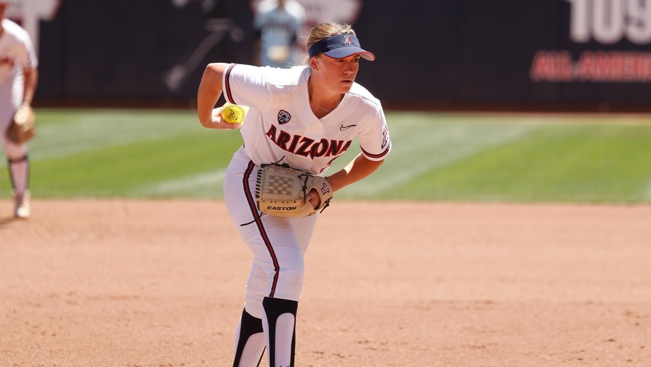 Hanah Bowen - Softball - University of Arizona Athletics