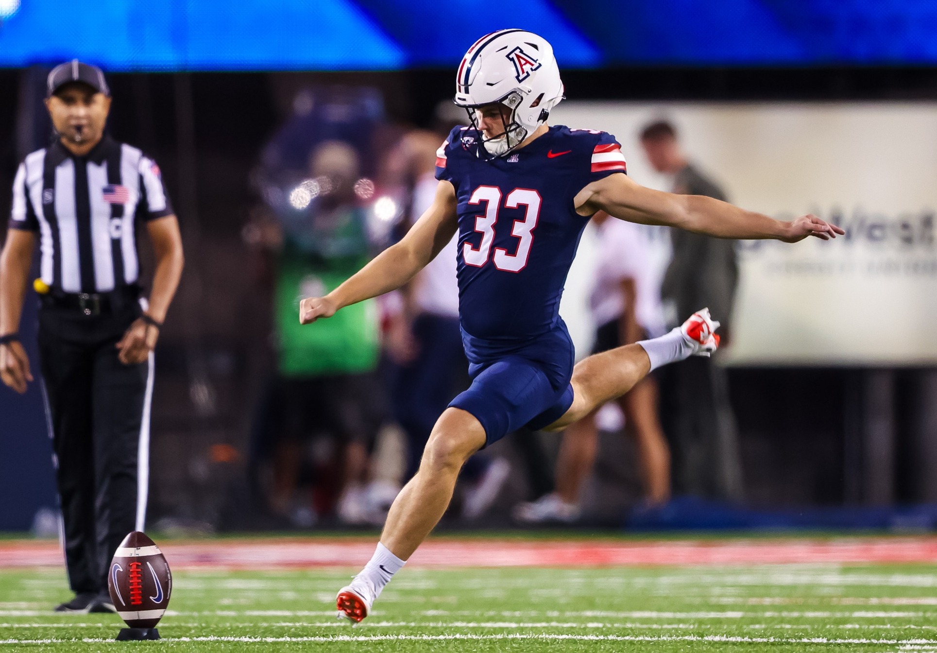 Tyler Loop - Football - University of Arizona Athletics