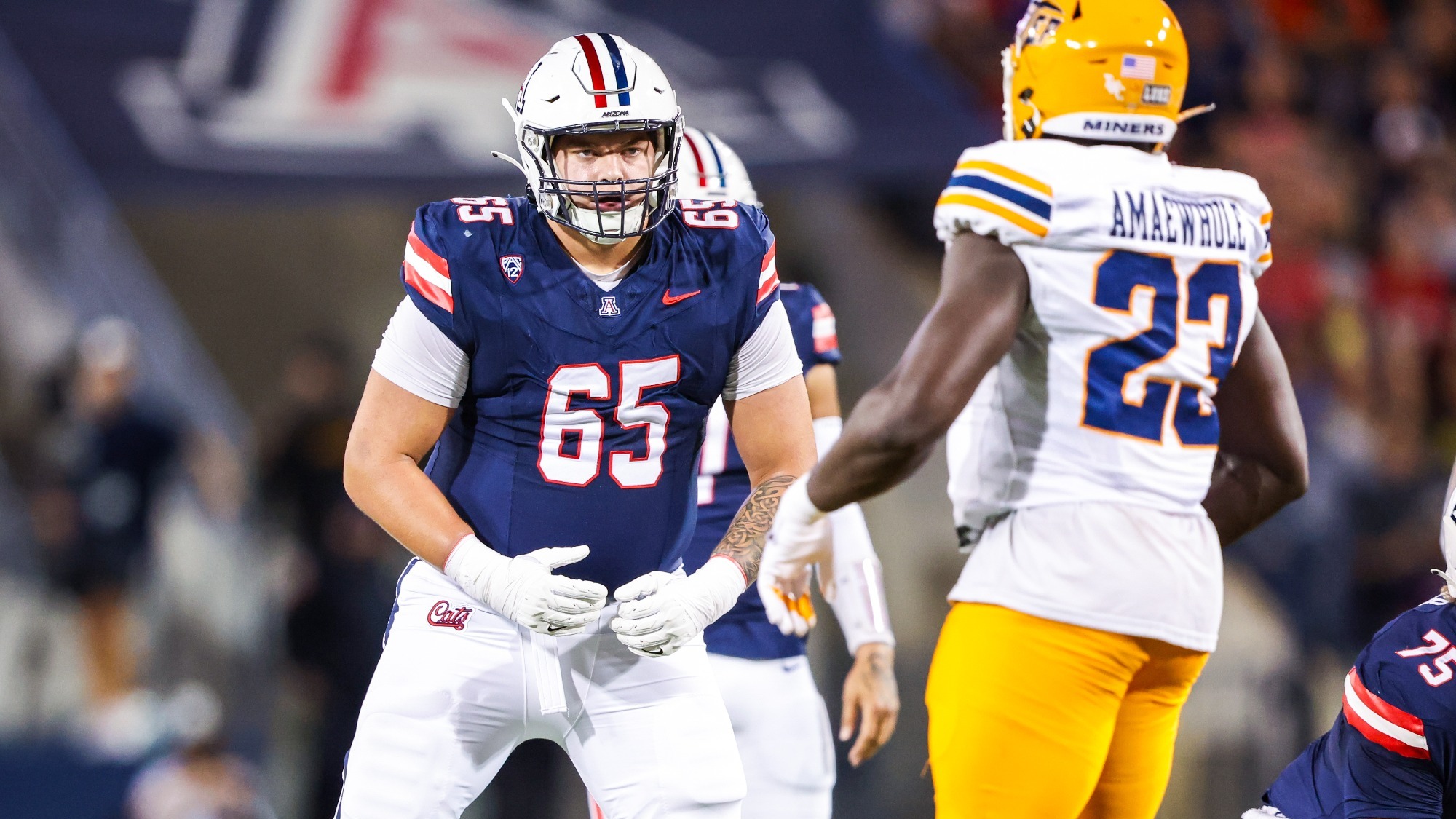 Leif Magnuson - Football - University of Arizona Athletics