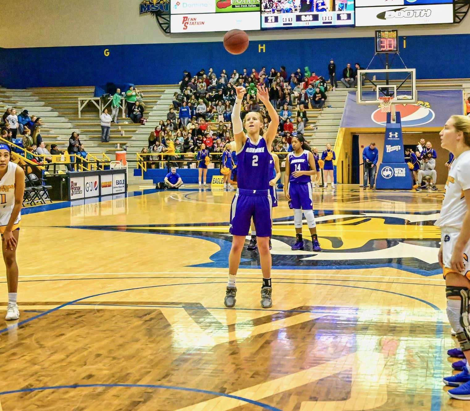 Herriford Reaches 1,000 Career Points, AU Sinks 21 Threes in 105-76 Win ...