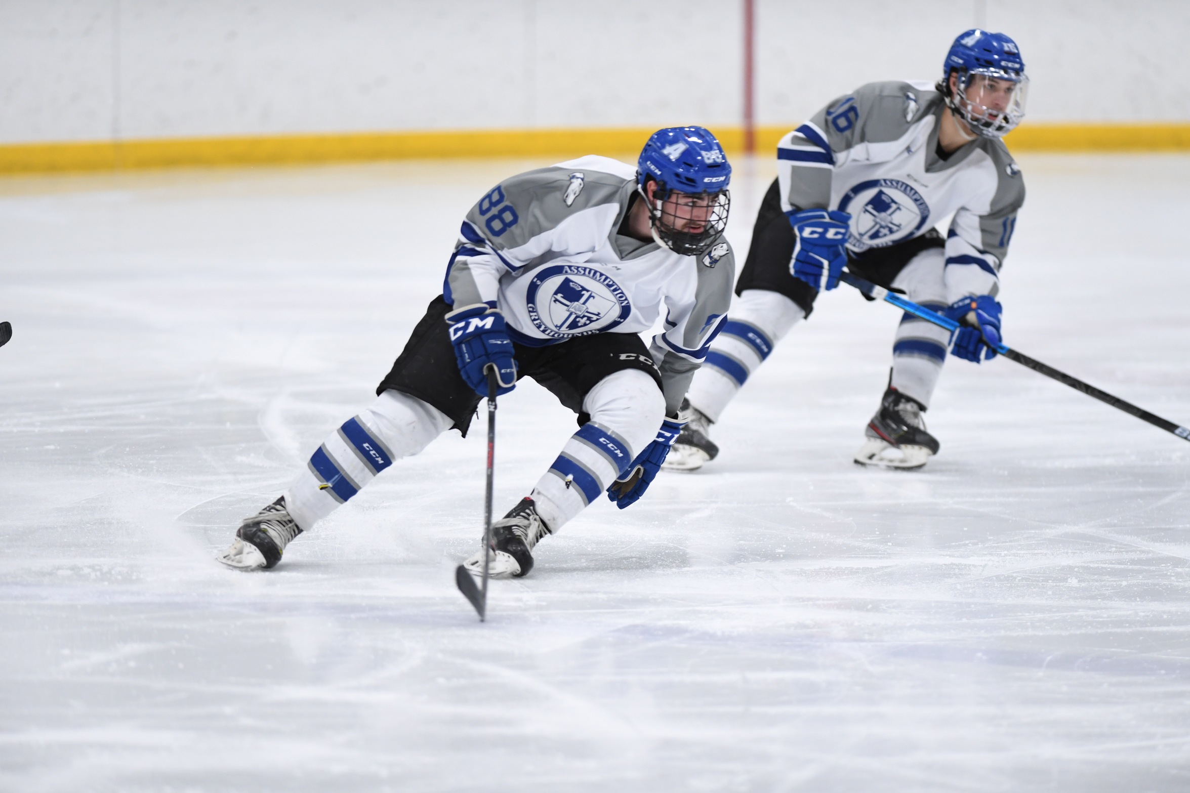 Men's Ice Hockey Wins Fourth Straight On Conneely's OT Winner Over Post ...
