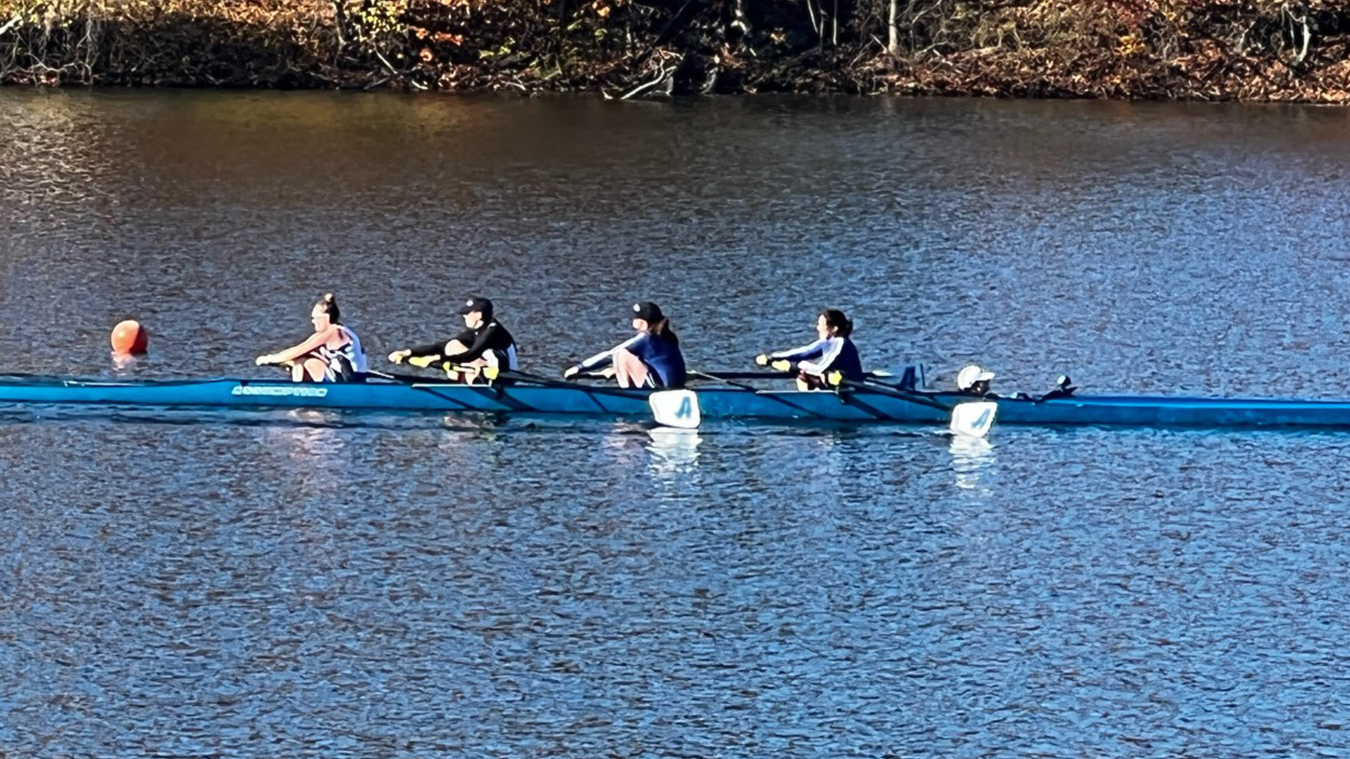 Rowing Takes First at Wormtown Chase - Assumption University
