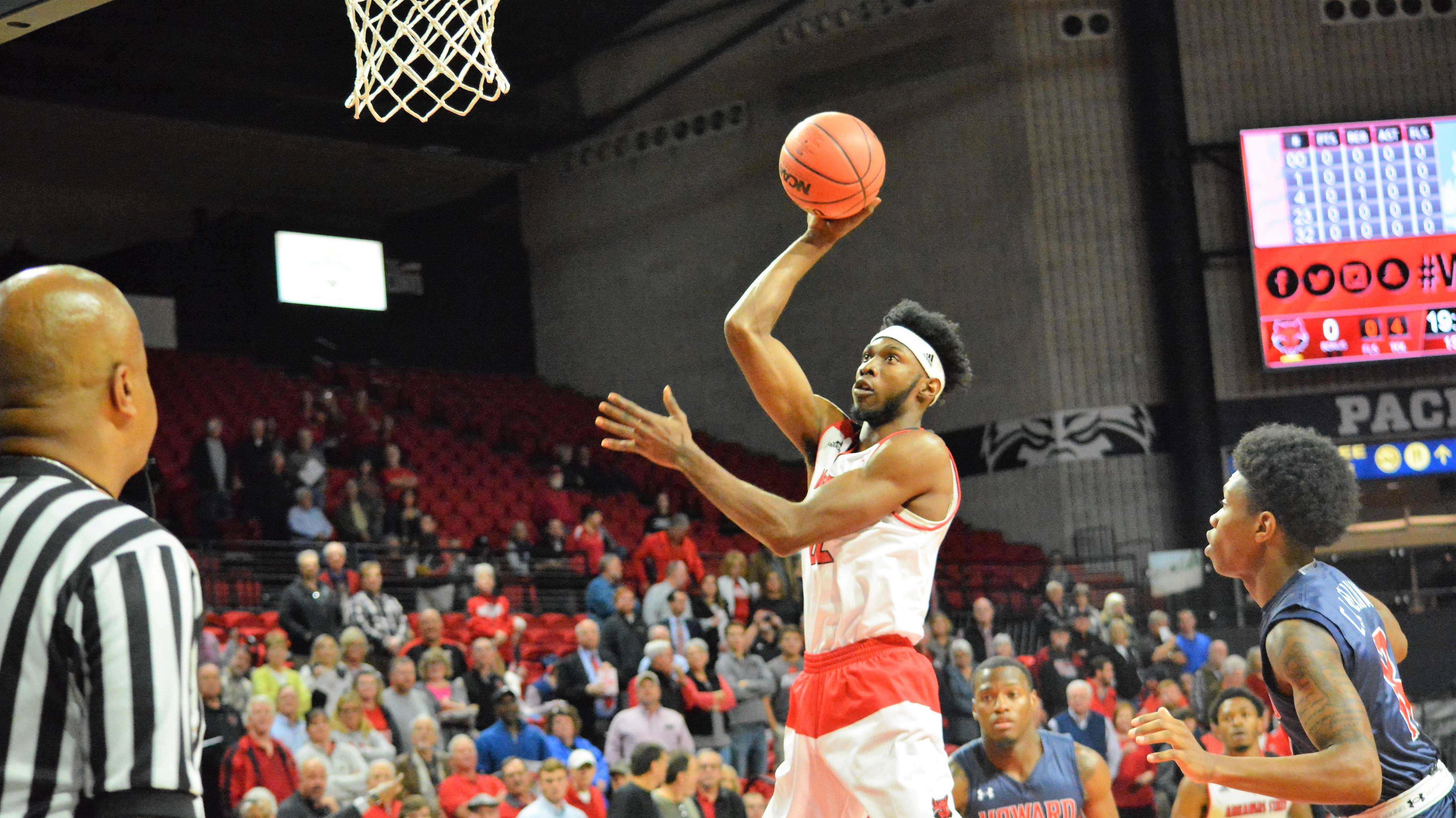 Red Wolves Pull Away from Howard, 92-78 - Arkansas State University