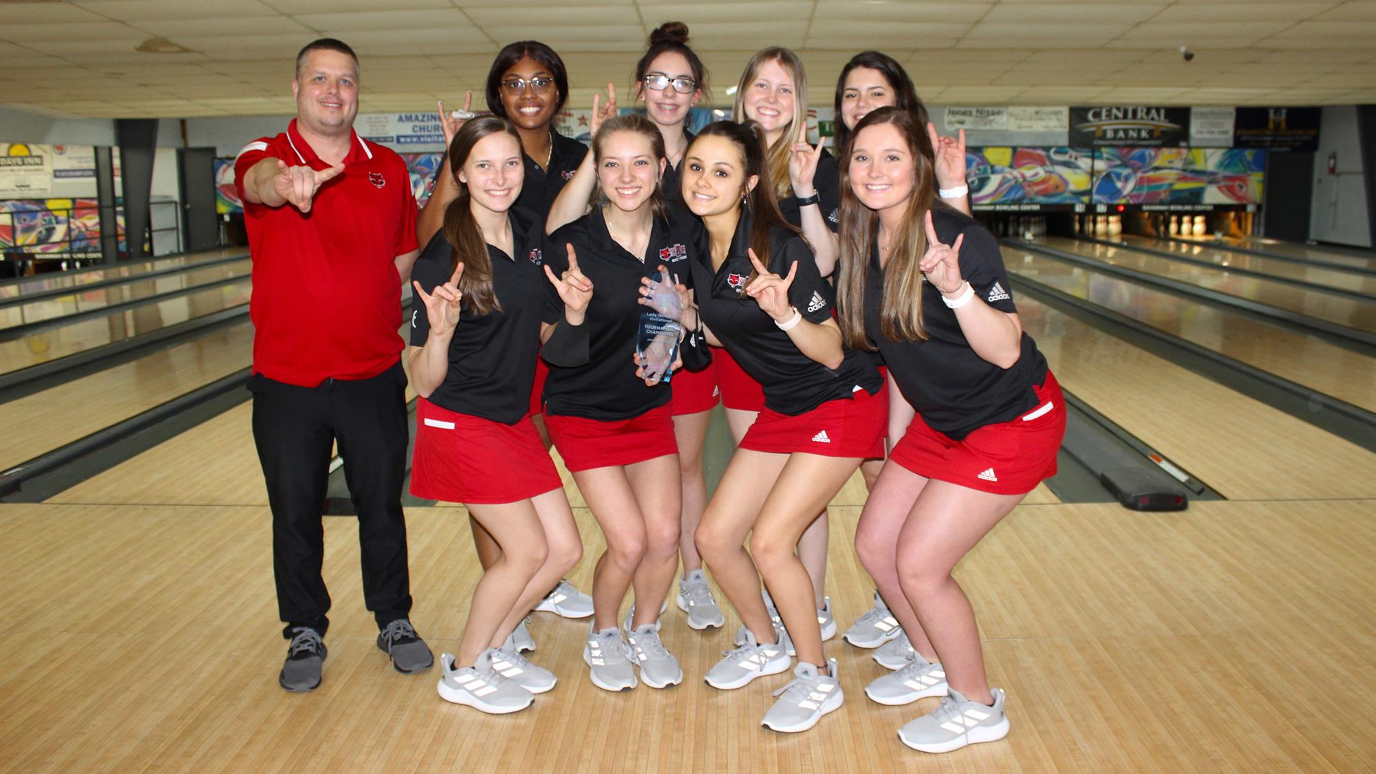 Claims Lady Techsters Invitational Title - Arkansas State University