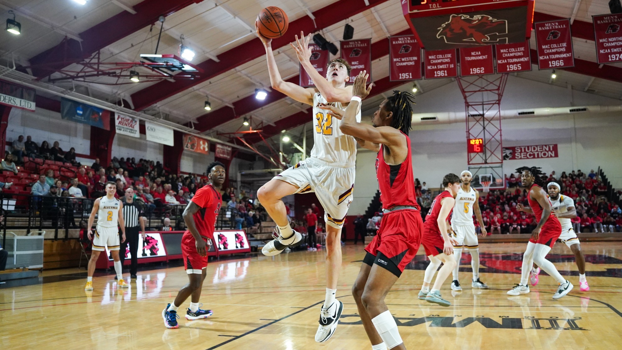 Golden Wolves Down Privateers, 72-62 to Advance to ECAC Finals ...