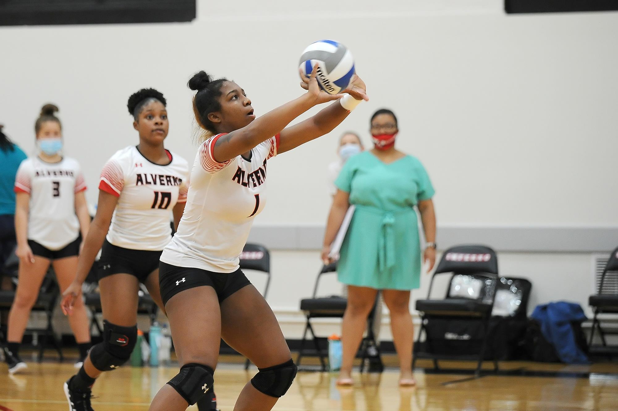 Selena Upshur - 2023 - Volleyball - Alverno College