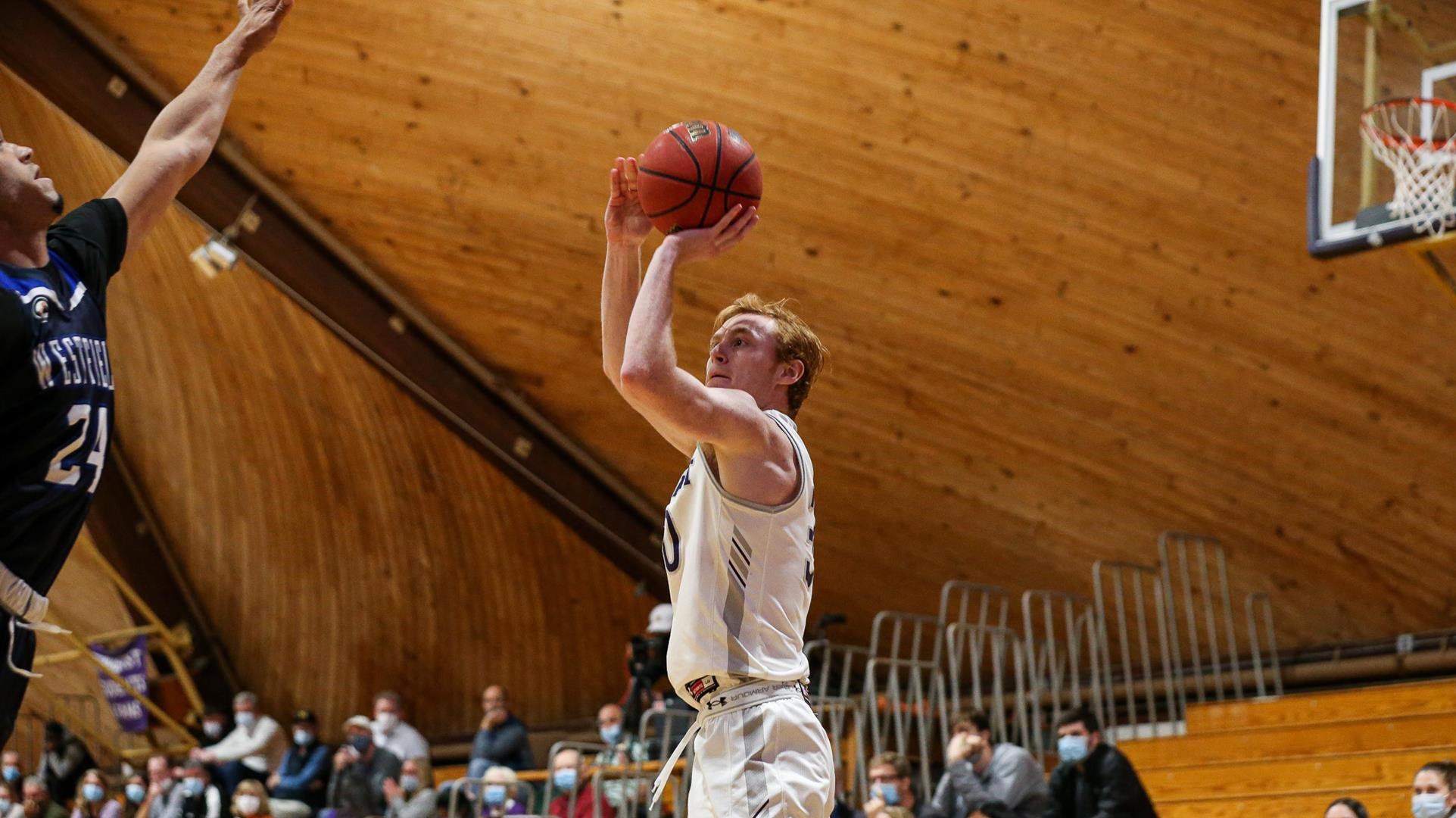 Mammoths wrap up season with 56-39 win at Bowdoin - Amherst College