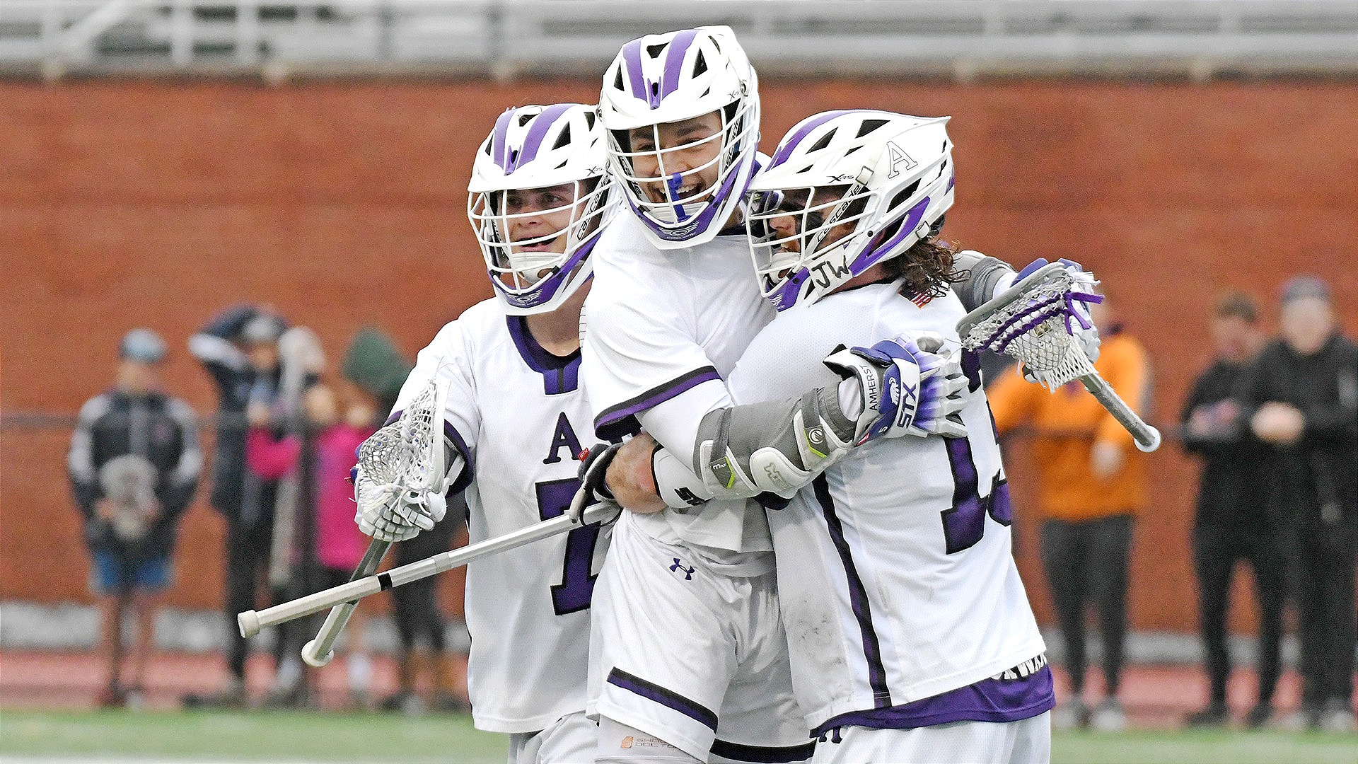 Matt Adams' last-minute goal lifts #8 Amherst to sixth straight win, 13 ...