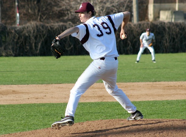 Tanner Oakes - Baseball - Augsburg University Athletics