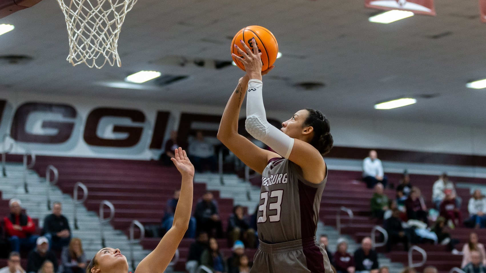 Auggies open season with 76-69 win over Vikings - Augsburg University ...