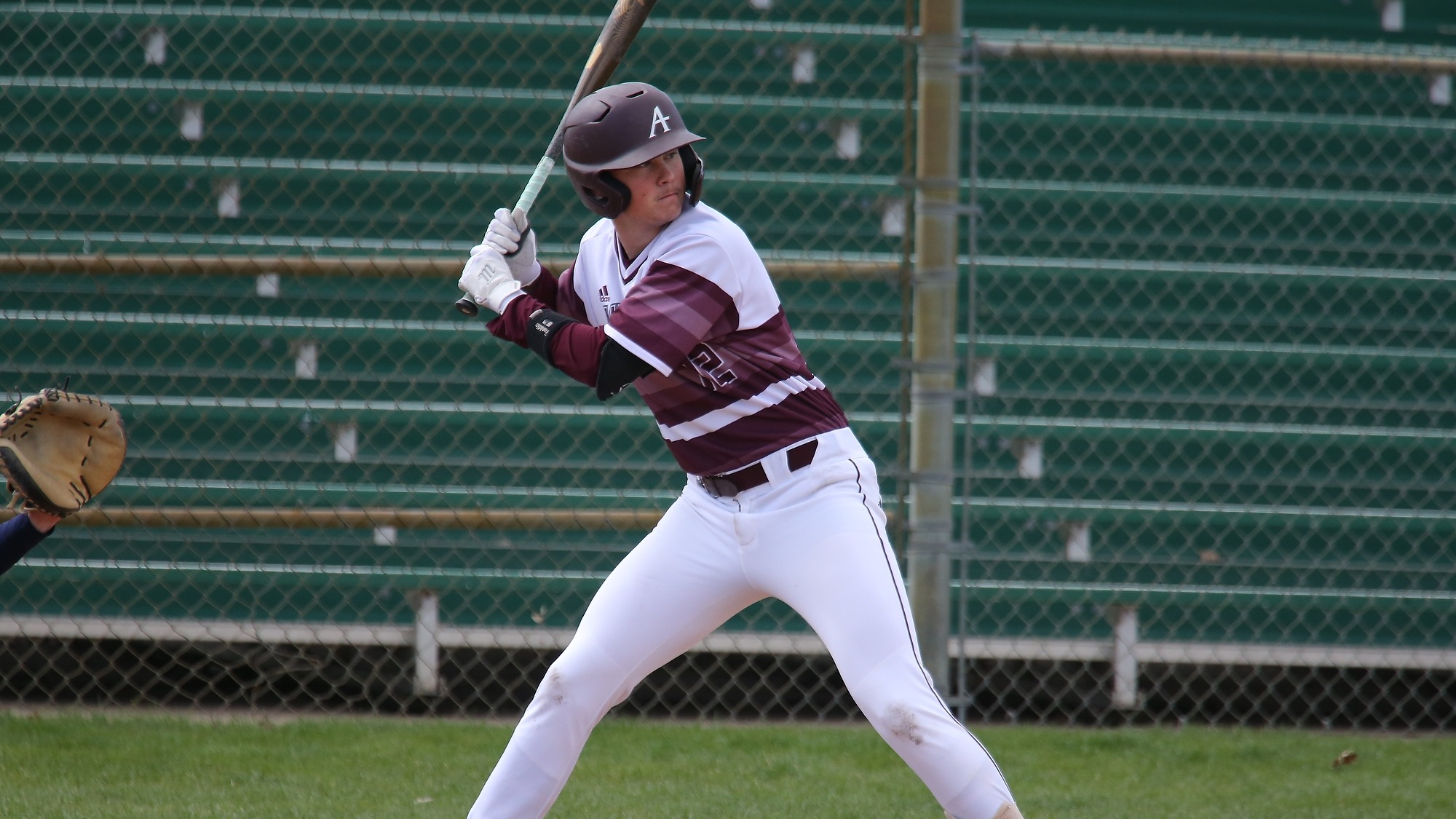 Auggie baseball splits at Carleton - Augsburg University Athletics