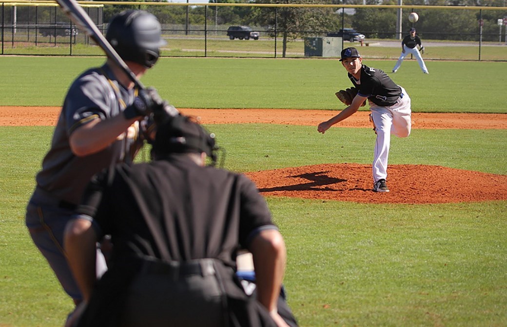 Tyler Findlay - Baseball - Aurora University Athletics