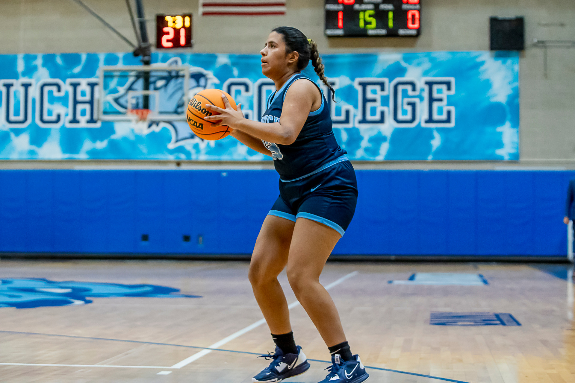 Bearcats Run Past CCNY (66-23) - Baruch College Athletics