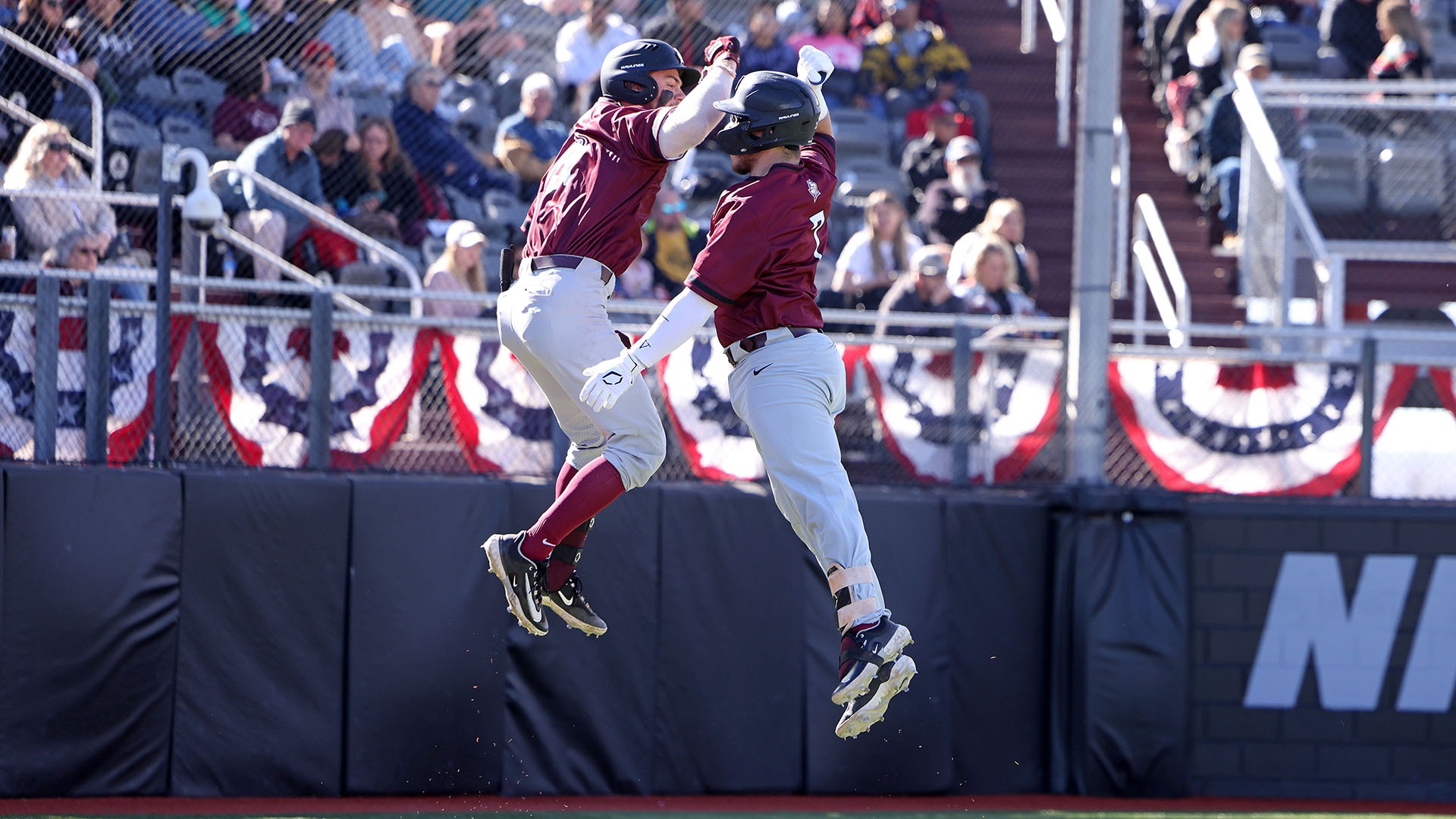 Baseball clinches series with 15-5 romp over Eastern Kentucky ...