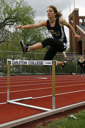 Amy Neubauer - Women's Track and Field - Bethel University Athletics