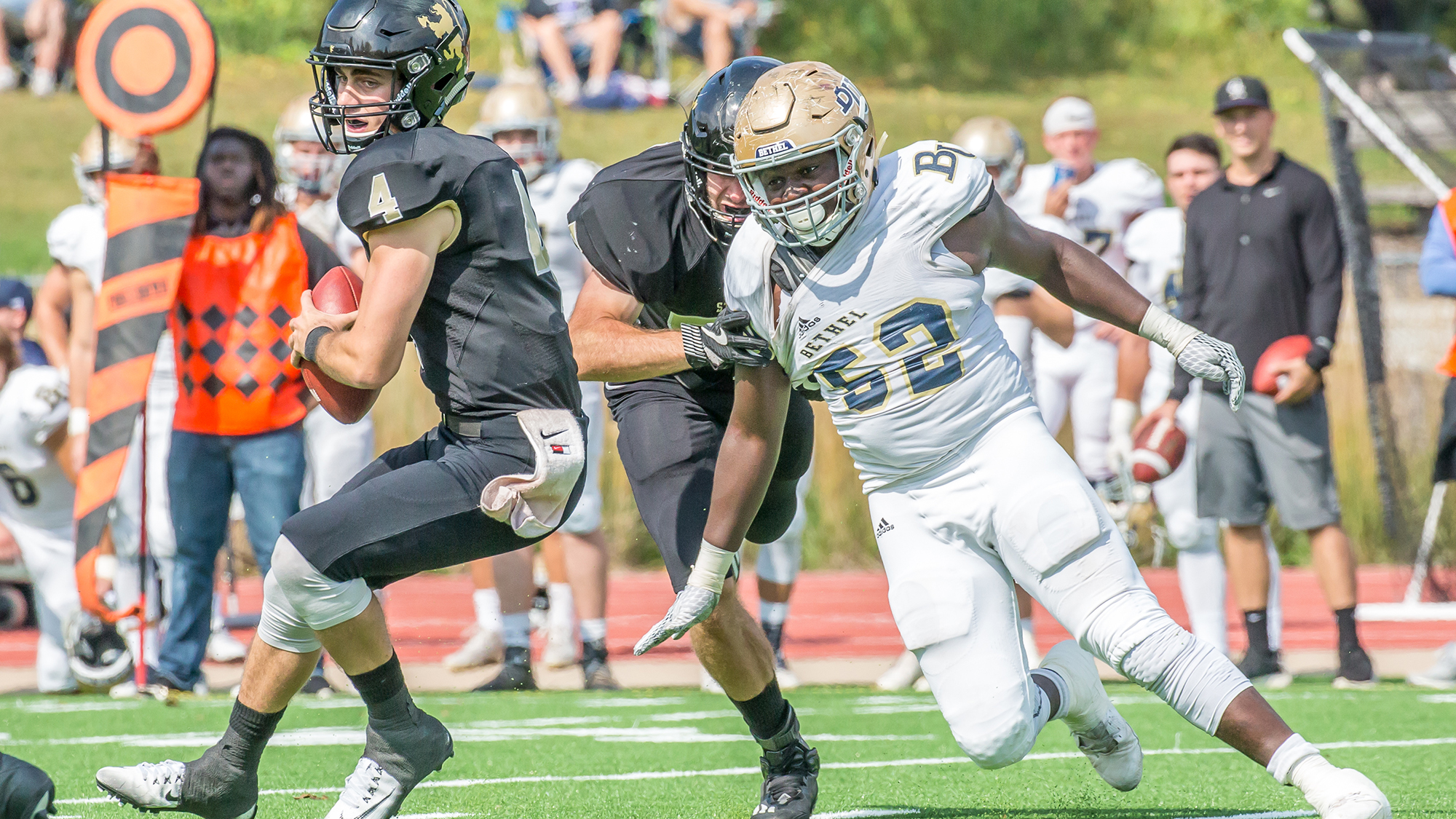 Godfrey Mpetey - Football - Bethel University Athletics