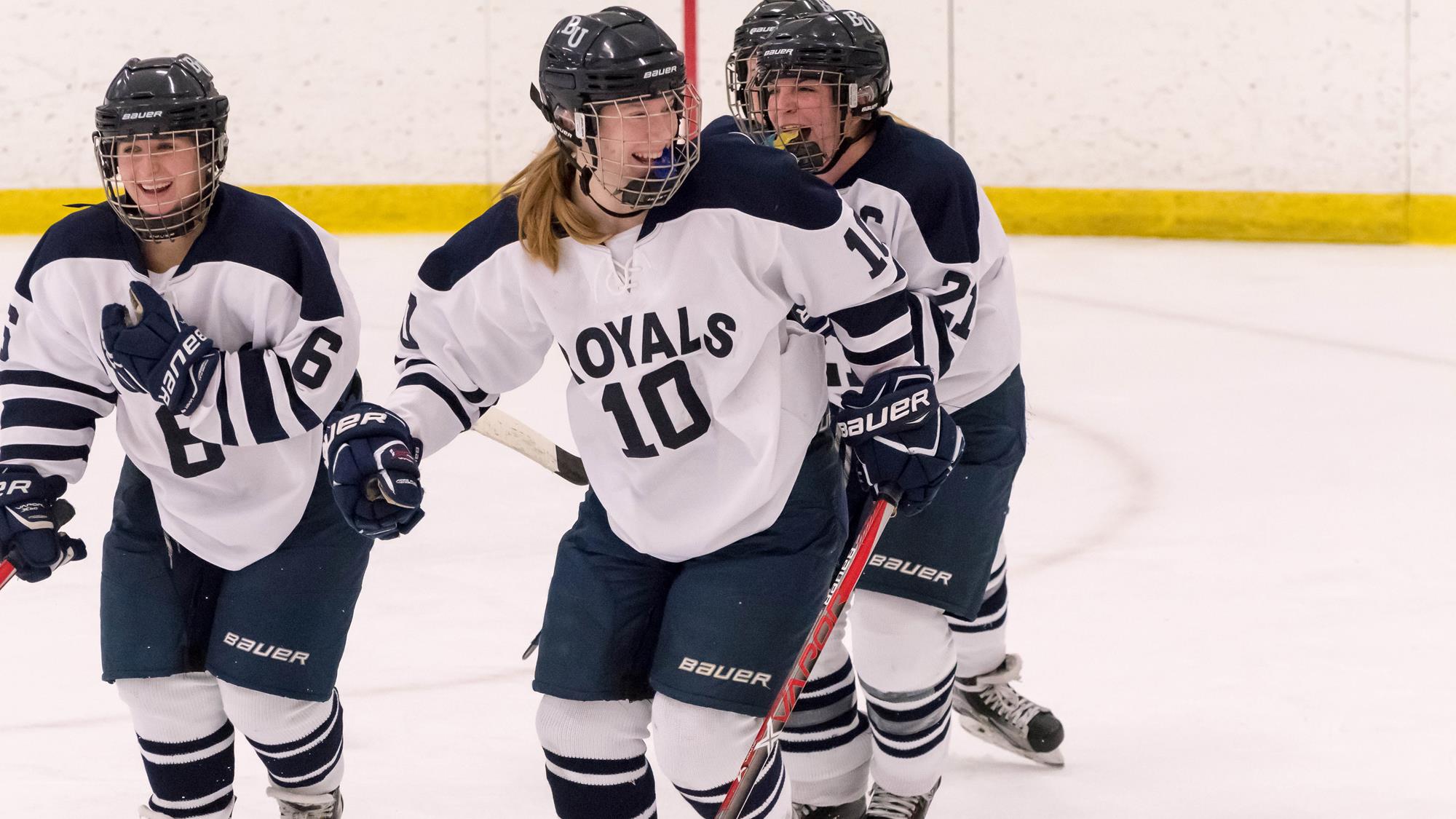 Sarah Moy - Women's Hockey - Bethel University Athletics